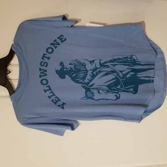 paramount TV | Tops | Yellowstone Tv Series T Shirt Size Medium 79 New ...
